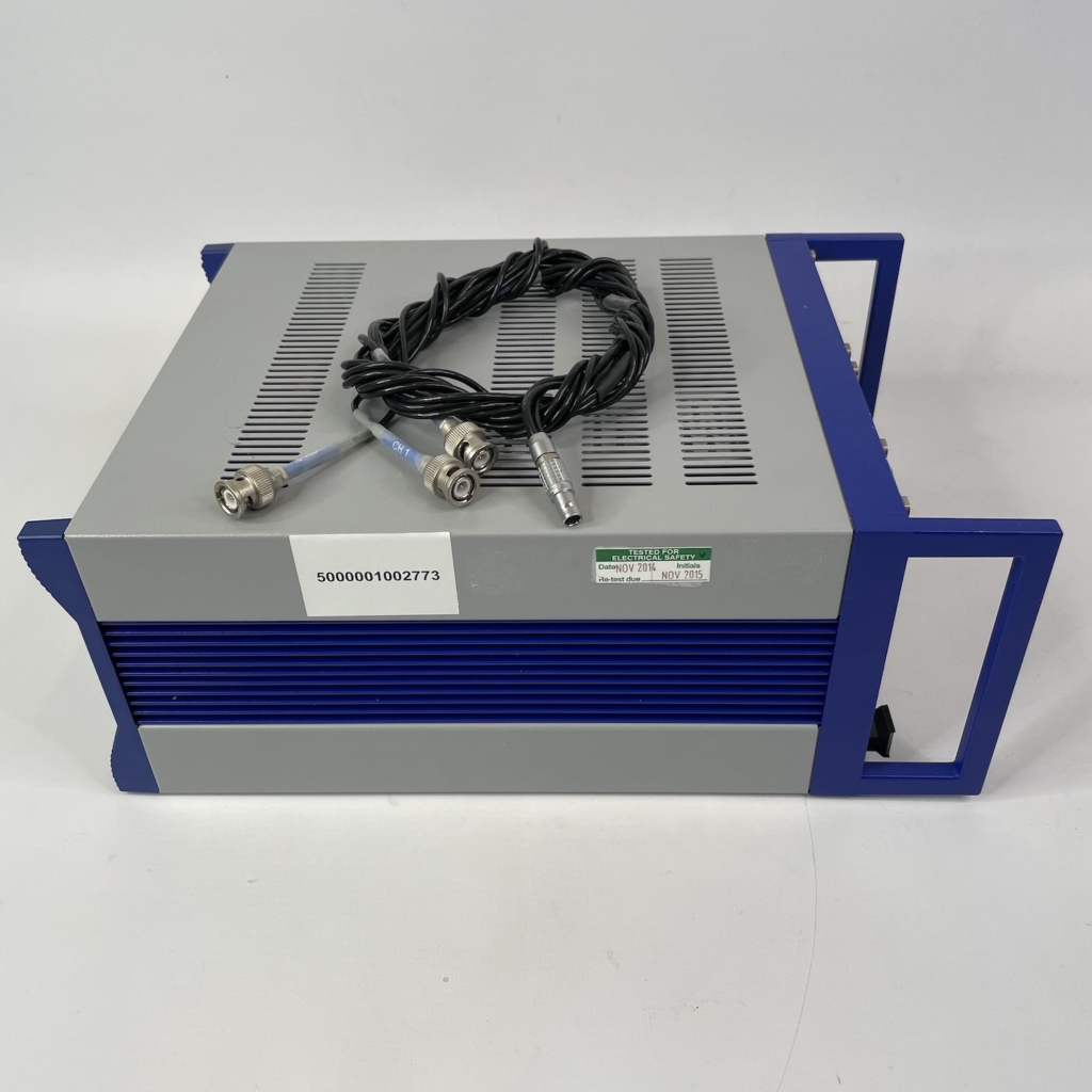 Physik Instrumente E-501 Modular Piezo Controller | Salford Scientific ...