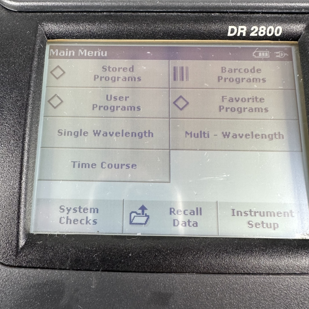 HACH DR 2800 Portable Spectrophotometer LPG422.99.00011 - SOLD ...