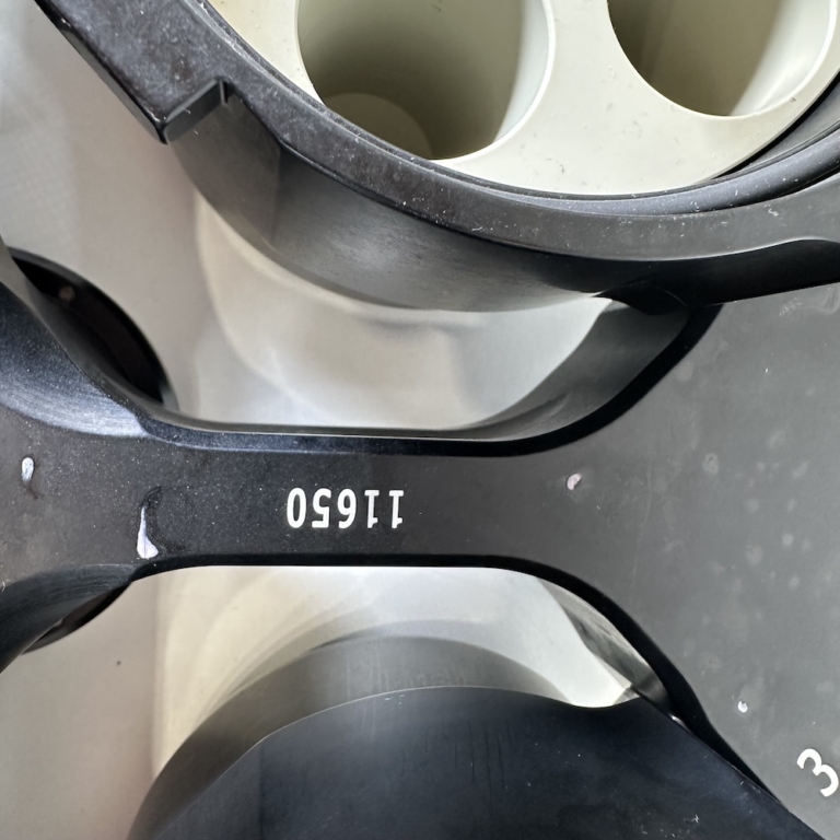 Sigma Centrifuge Swing-out Rotor 11650 and Round Buckets 13450 ...